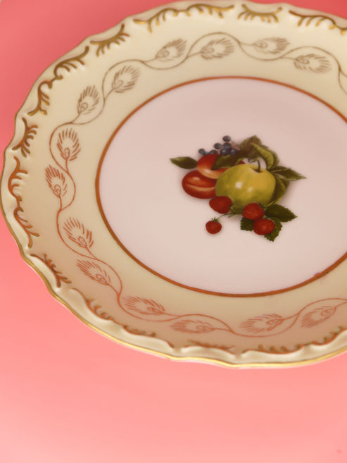 Vintage Dianti decorative fruit plate- Vintage at Goto